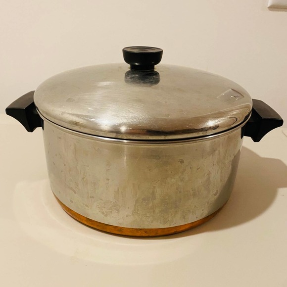 Revere Ware | Kitchen | Revere Ware Vtg 4 2 Quart Copper Bottom Stock ...